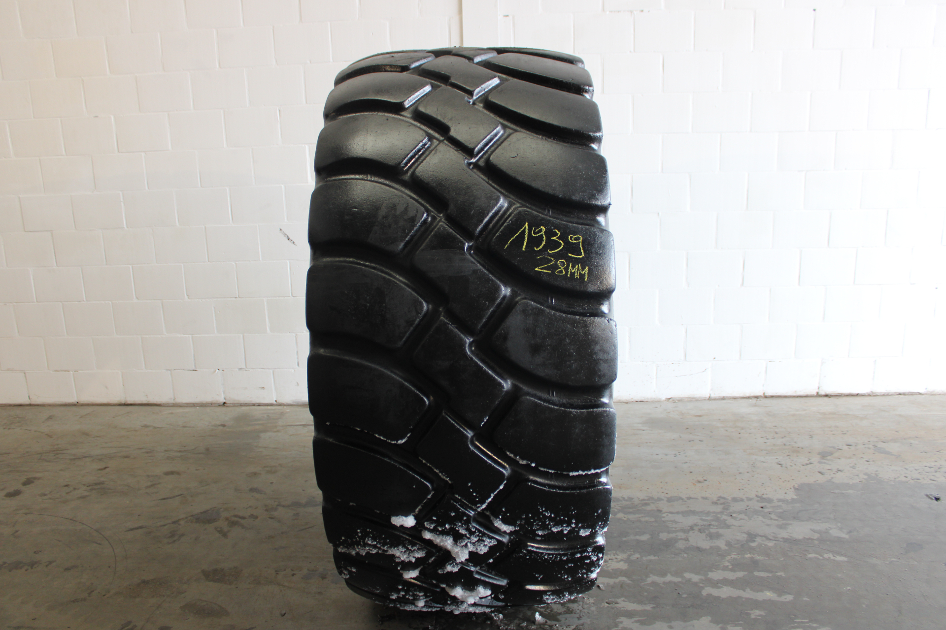 29.5R25 Goodyear GP-4D